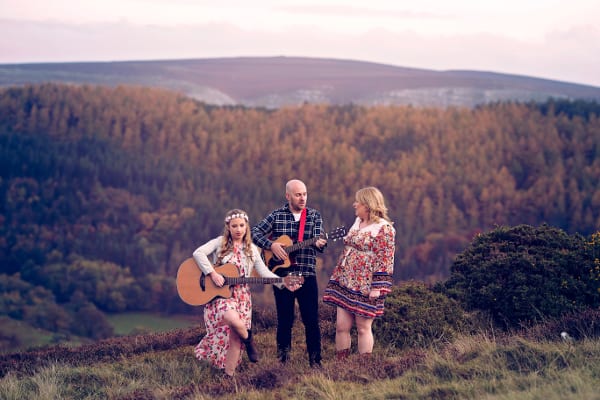 Blue Genes - UKCountryRadio.com