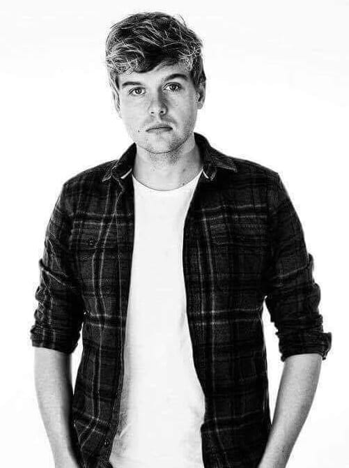 Danny McMahon – UKCountryRadio.com