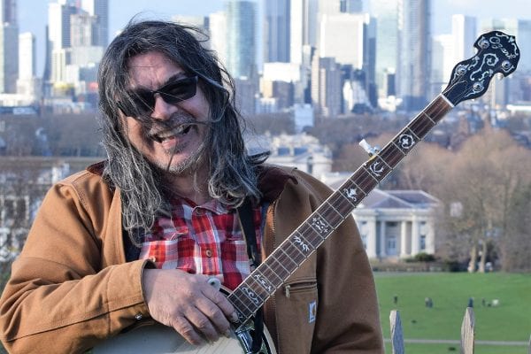 Malcolm MacWatt - UKCountryRadio.com