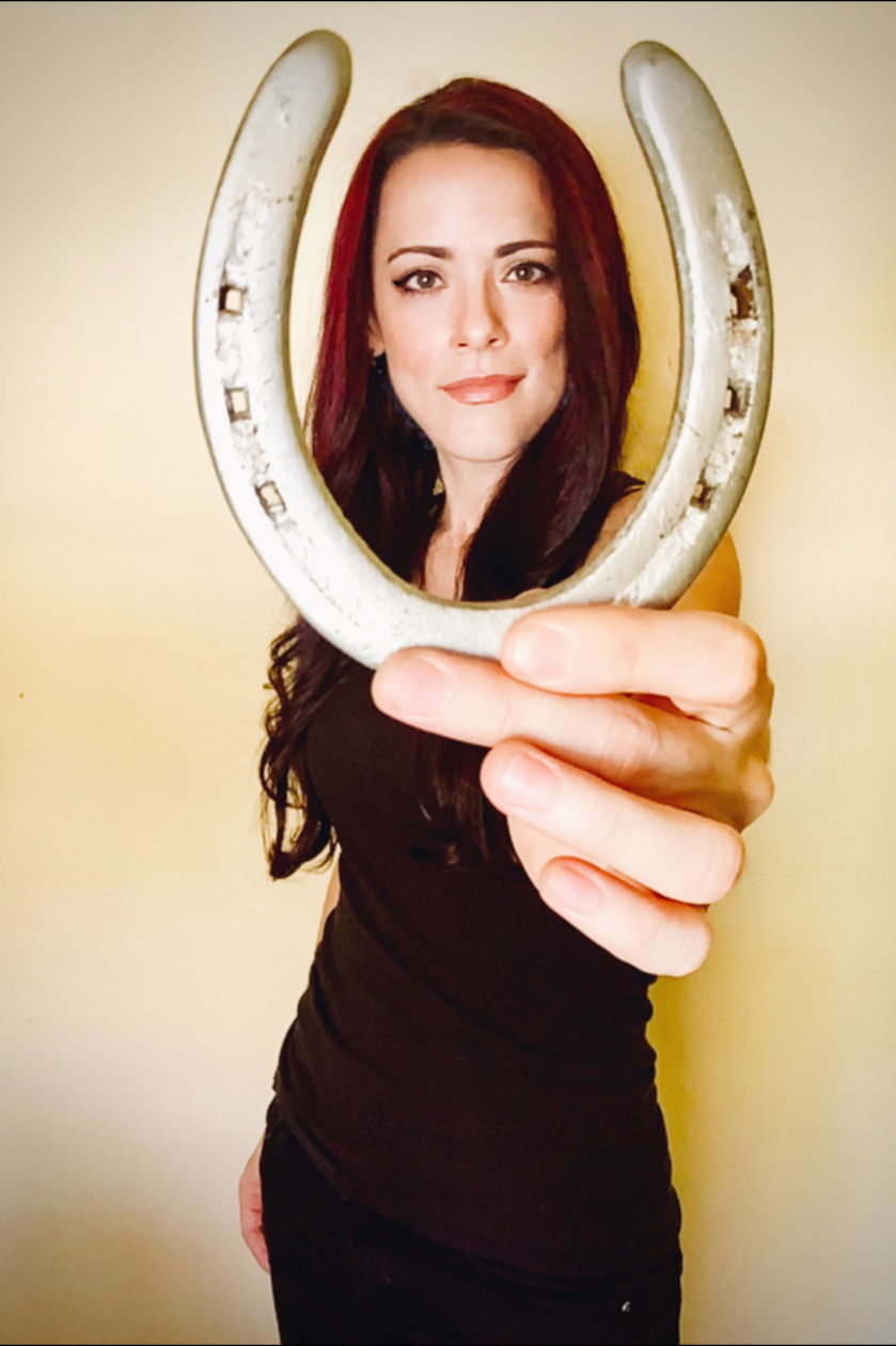 Mandy Prater – UKCountryRadio.com