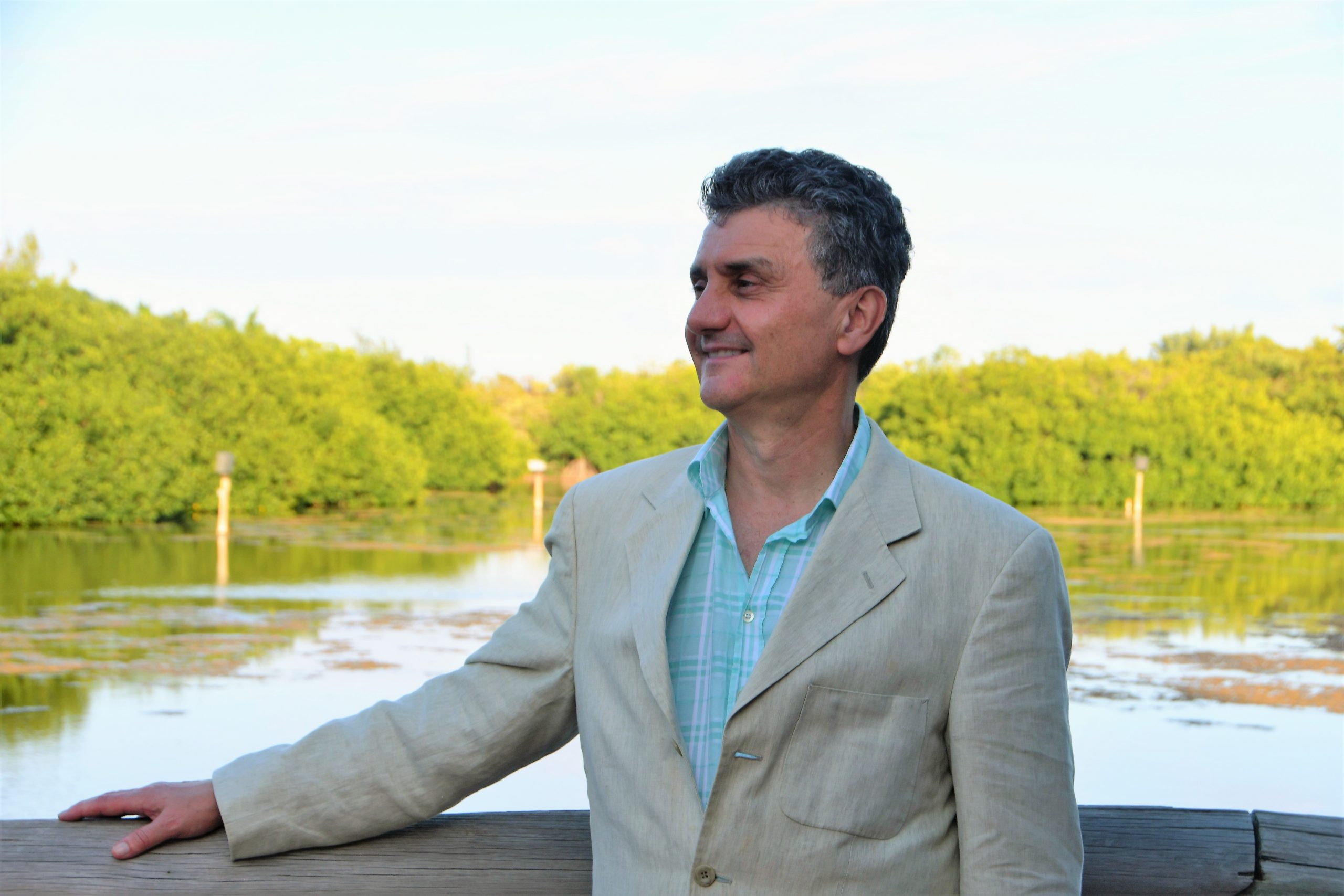 Pascal Dennis - UKCountryRadio.com