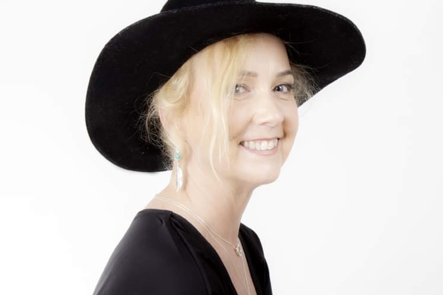 Rebecca Richards - UKCountryRadio.com