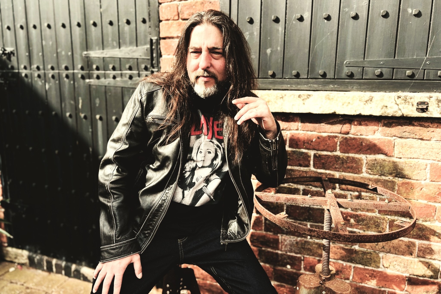 Andy Case - UKCountryRadio.com